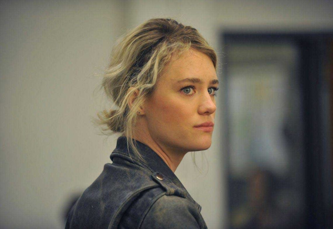 Mackenzie Davis | Biography, Career, Movies, Net Worth 2020, Wealth
