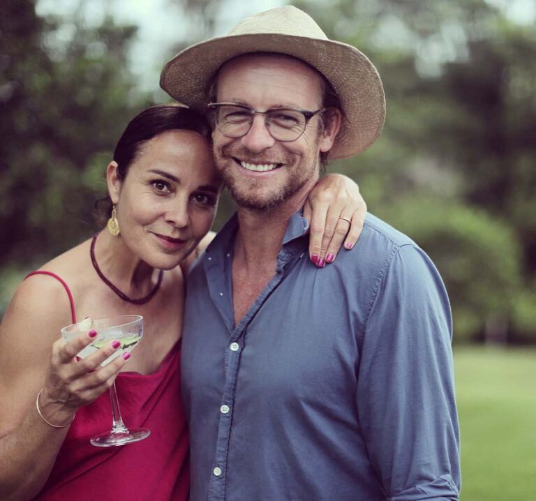 Simon Baker | Age, Wife, Movies, Instagram, Net Worth 2020