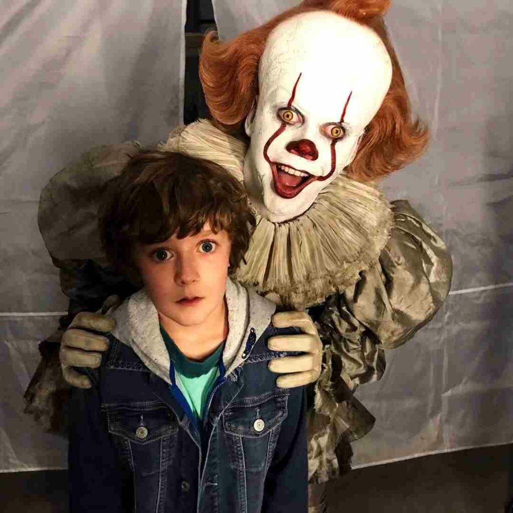 Luke Roessler Full Biography | Age, Height, Net Worth 2021