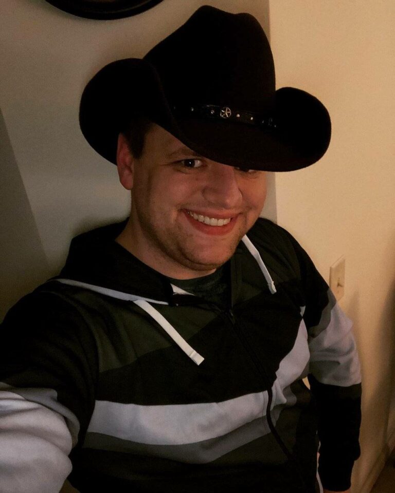 Singer Kestin Howard | Bio, Age, Songs, & New Net worth 2021